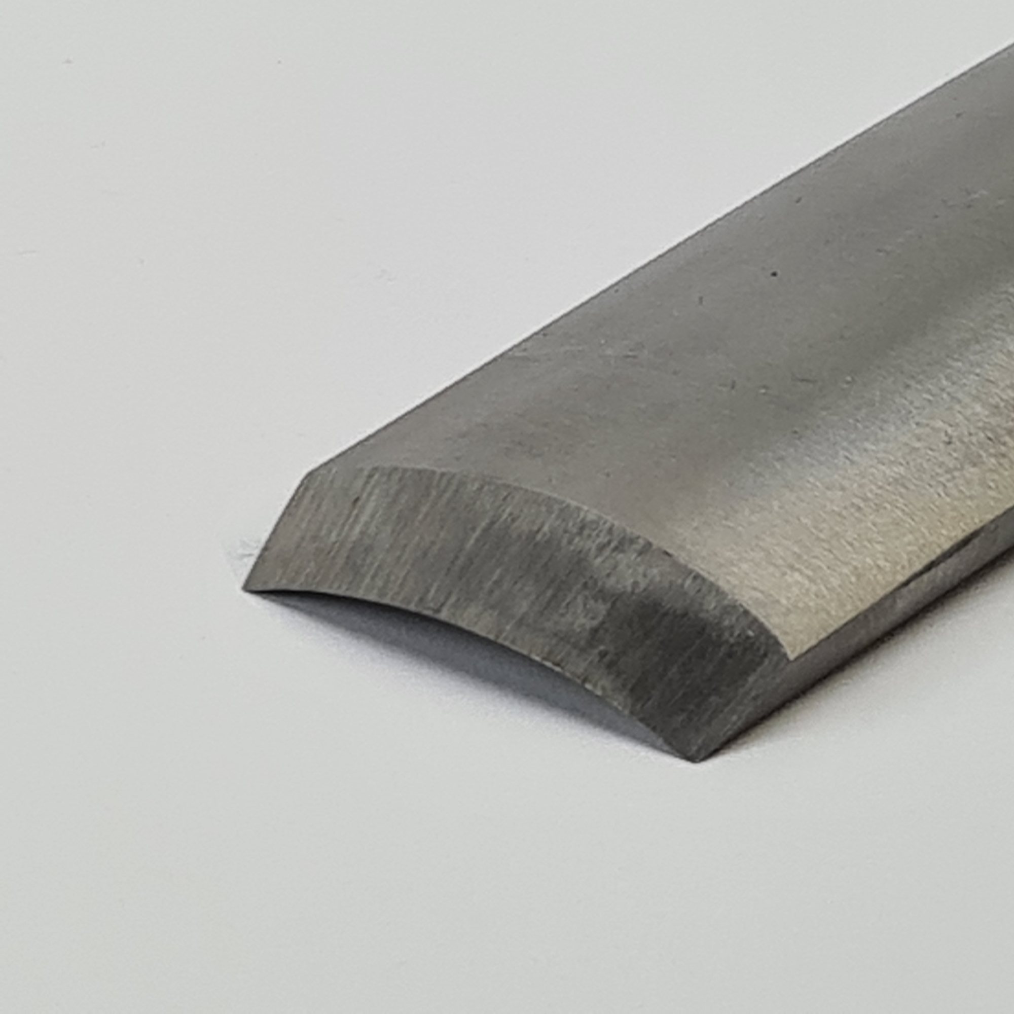 Ashley Iles 1½" Shallow Roughing Out Gouge - Classic Hand Tools Limited