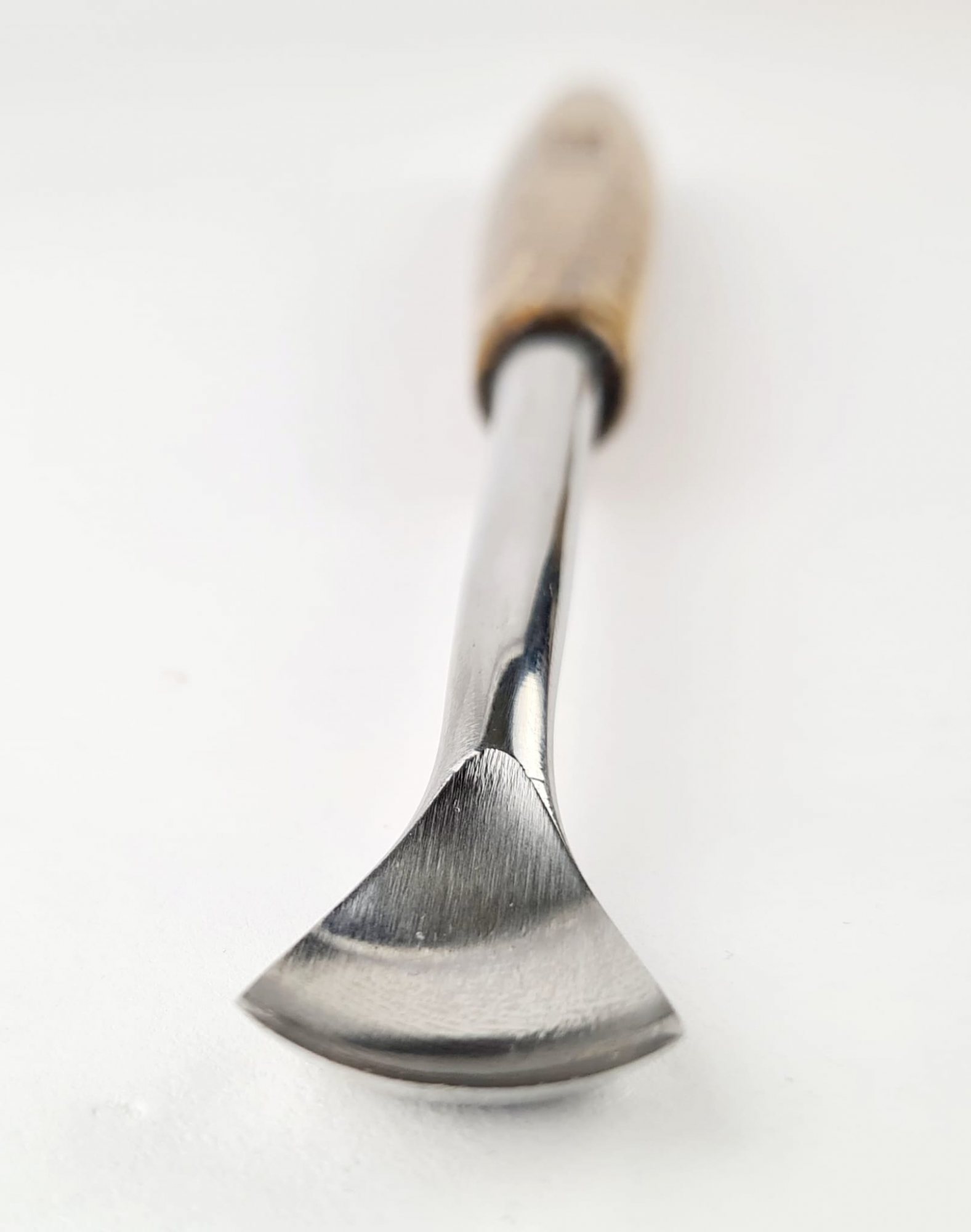 Narex Spoon Bent Gouge - Classic Hand Tools Limited