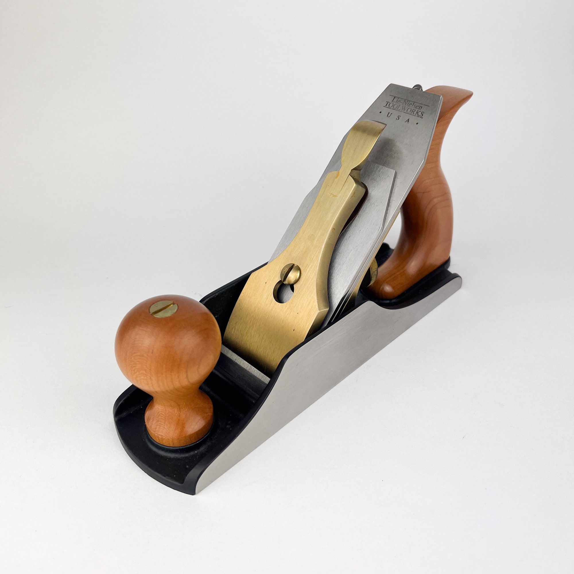 Friday Finds Lie-Nielsen Toolworks - No 4 Smoothing Plane (Iron ...