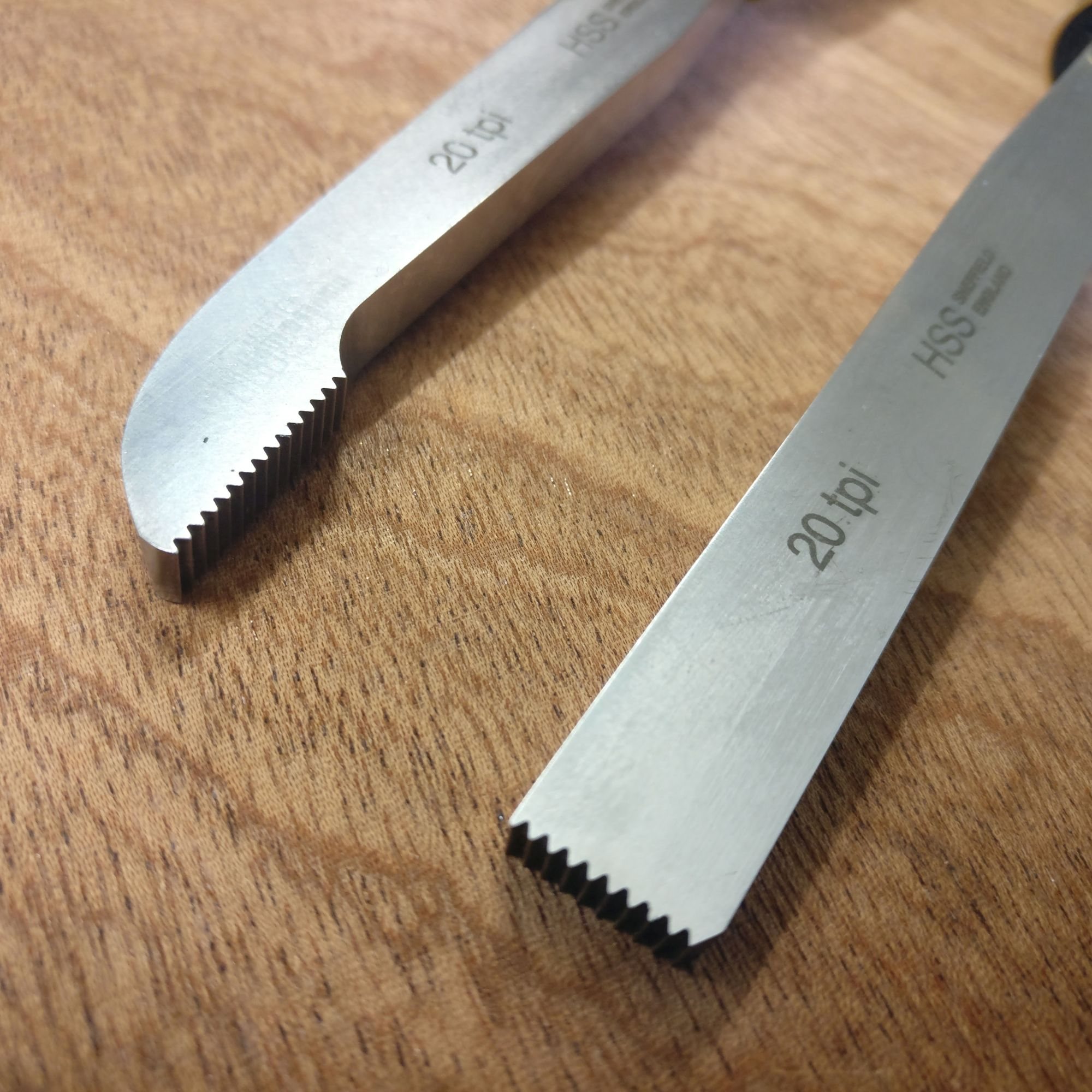 Hamlet Thread Chasers 20 tpi HSS (pair of) - Classic Hand Tools Limited