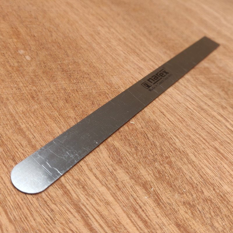 Narex Uni-Scraper - Classic Hand Tools Limited