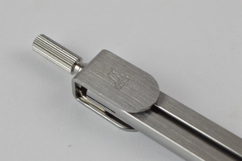 Shinwa Compass with Pencil Lead - Classic Hand Tools Limited