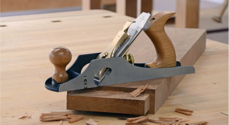Lie-Nielsen No. 10 1/4 Rebate Plane - Classic Hand Tools Limited