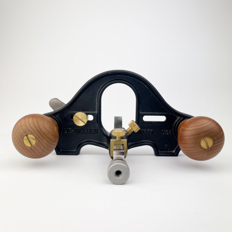 Friday Finds Lie-Nielsen No.71 - Large Router Plane (Closed Throat ...